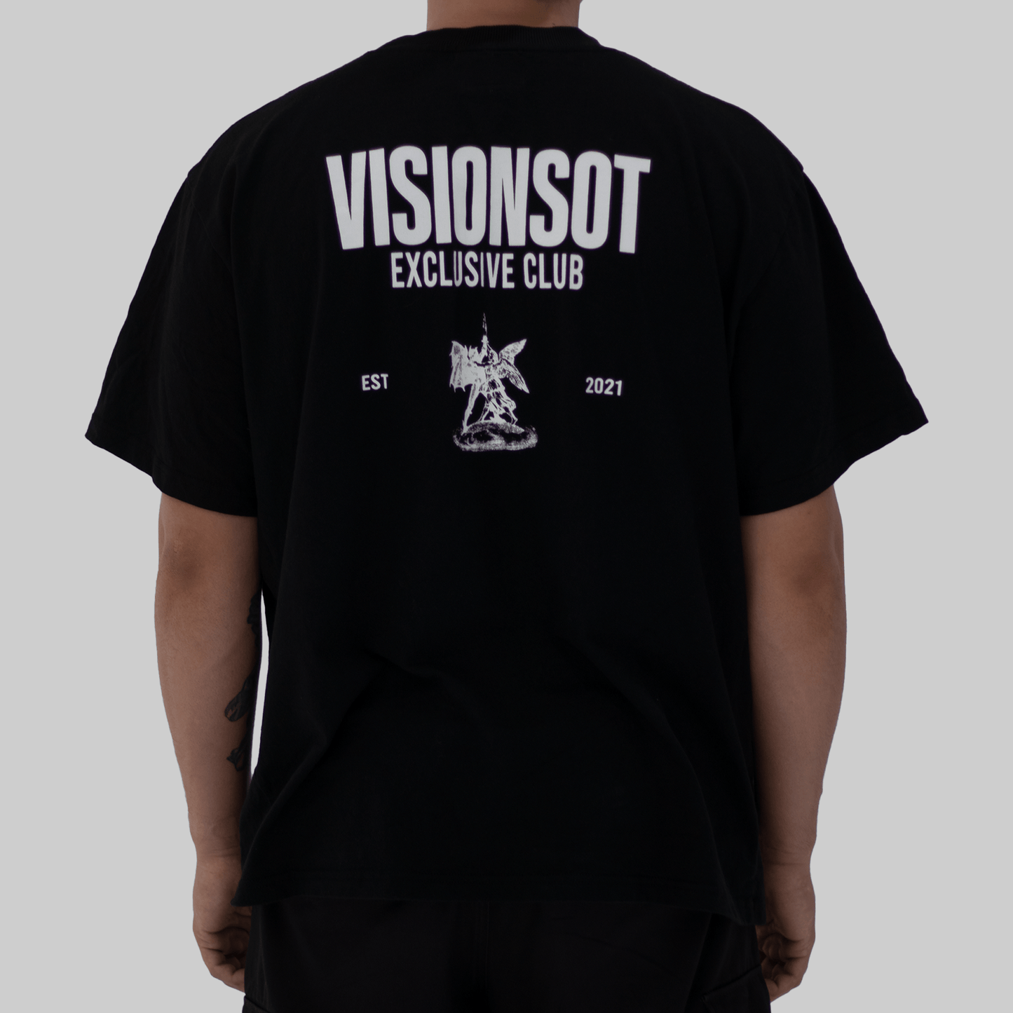 VISIONS EXCLUSIVE CLUB T-SHIRT – Visions OF Tomorrow